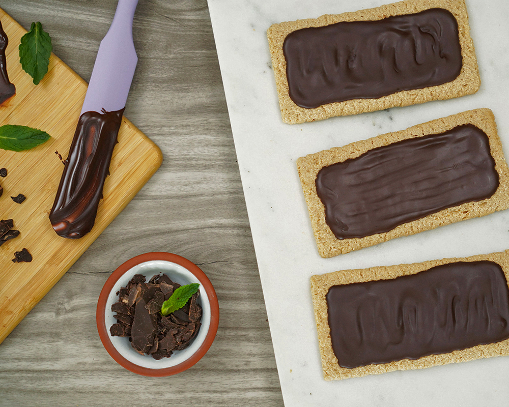 Minty Dark Chocolate Crispbread Cookie Recipe | Wasa Crisp'n Light ...